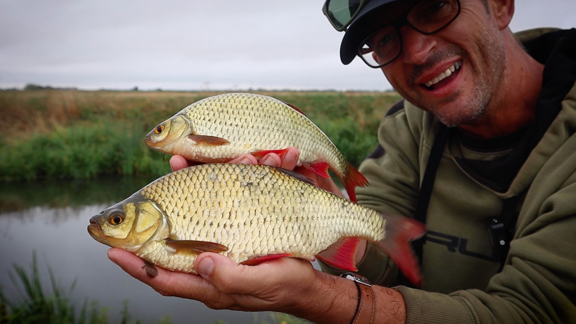 Rudd fishing in the Fens - Life on the bank