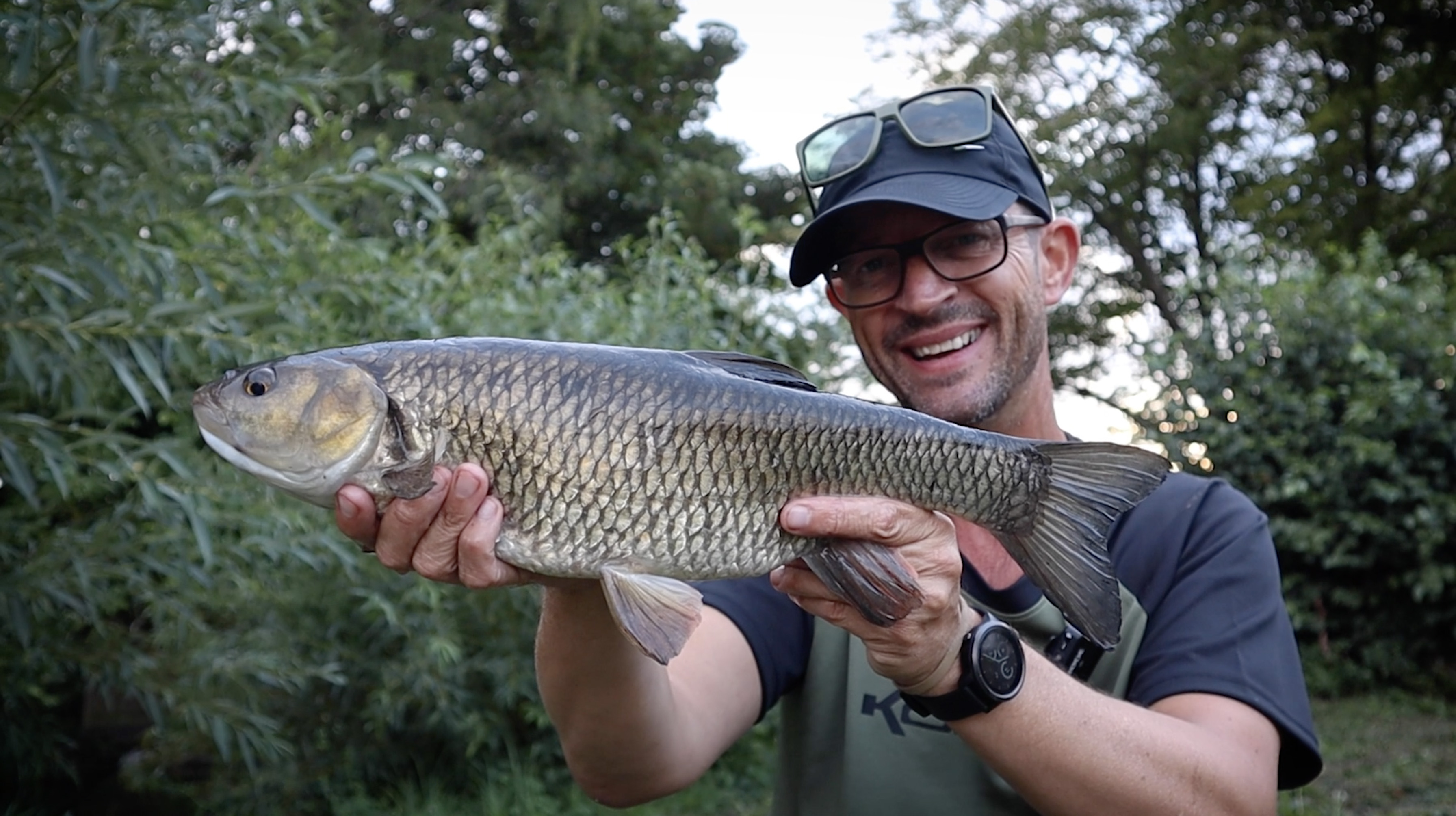 13-big-chub-fishing - Life on the bank