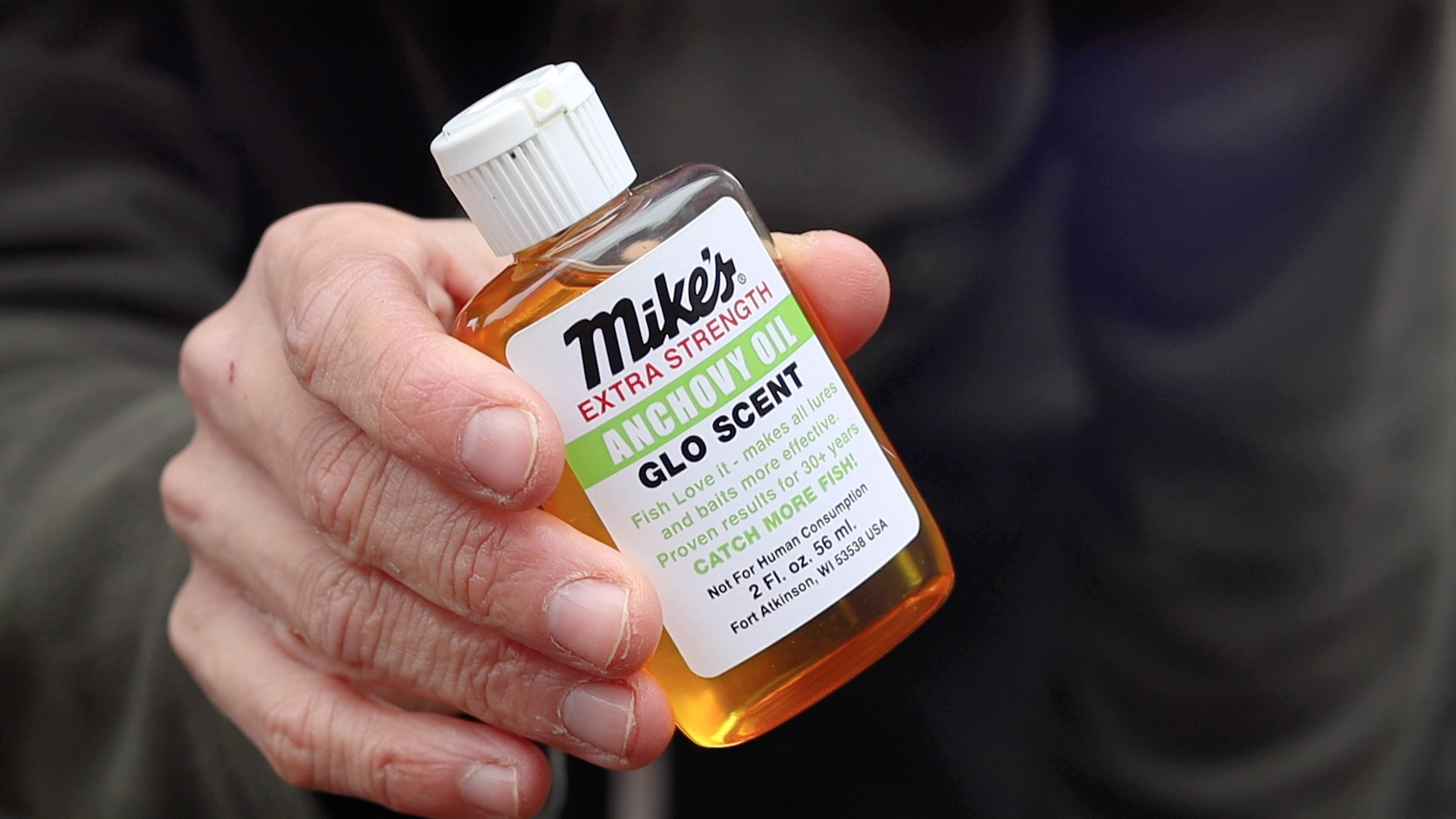 Perch fishing in coloured water - Life on the bank