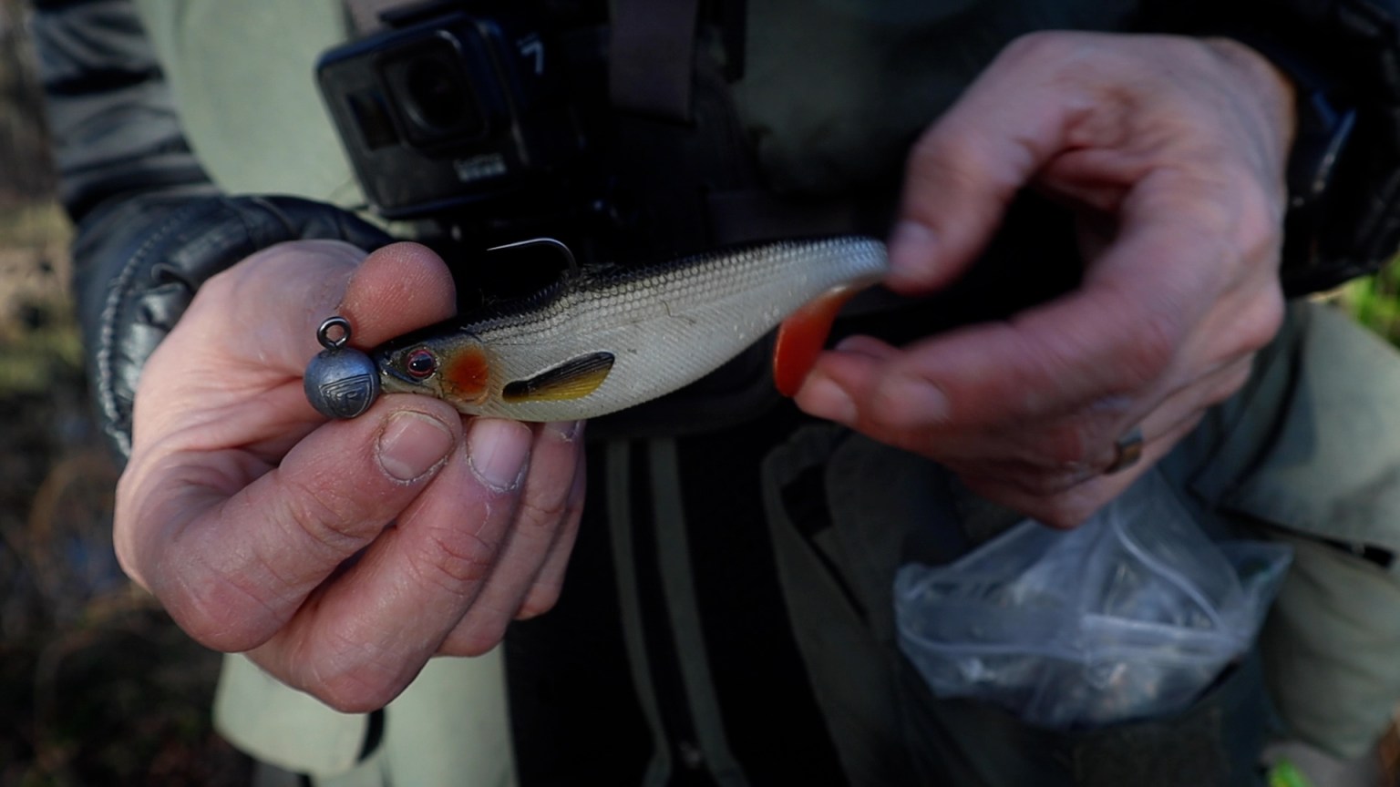 Tench Worm Kebab Rig - Life on the bank
